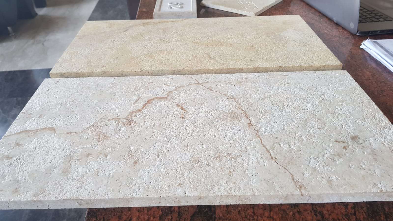 Piatra Naturala Vistea. Preț bun travertin, granit, marmura, ardezie